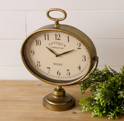 Antique Style Farmhouse Table Clock - Creating Country Decor
